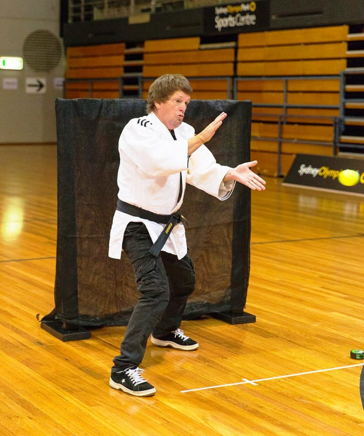 The fastest tennis ball caught – Shopify.